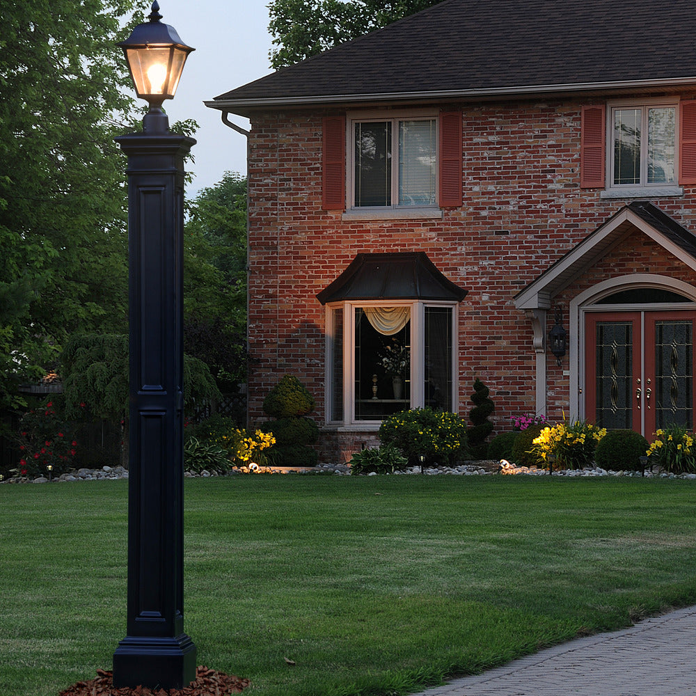 Mayne Liberty Lamp Post with PVC Mount – Mayne Inc. US